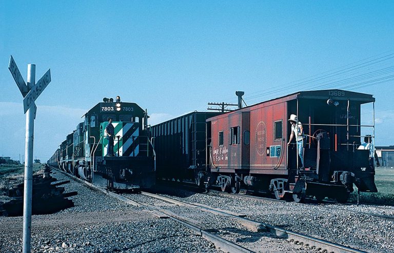 MoPac Memories - Trains & Railroads of the Past