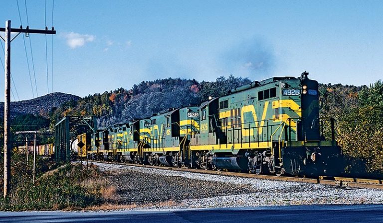 New England Nostalgia - Trains & Railroads of the Past